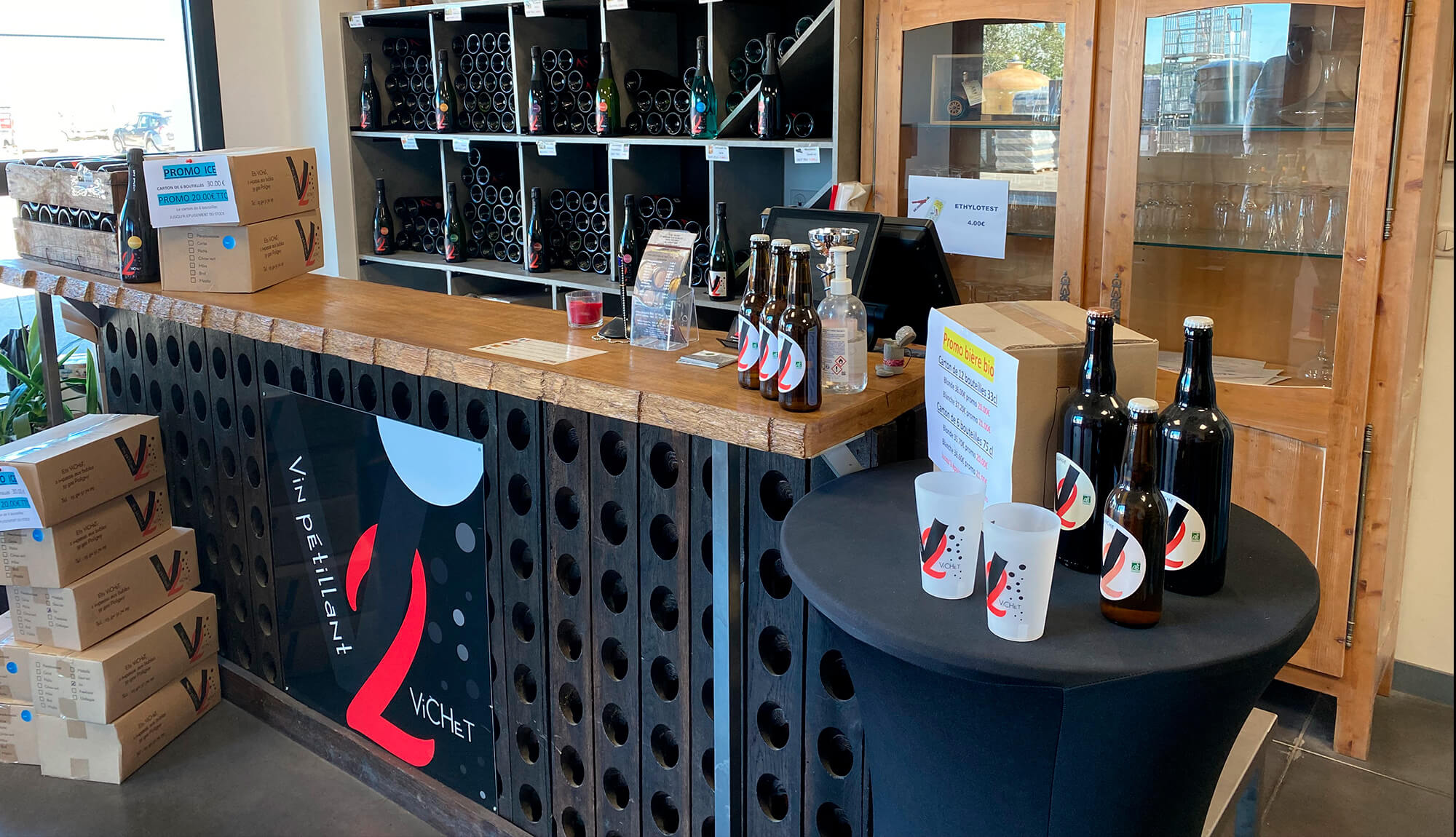 Boissons aromatisées à base de vins à Poligny